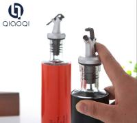 China Professional manufacturer Cute Promotion press and measure oil and vinegar dispenser for sale