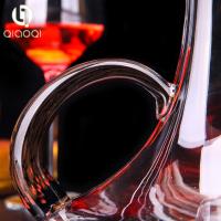 China 1400ml Wine Decanter Wine Glass Round Glass Bottle With Handle for sale