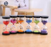 China 10/15/30 minute round glass hourglass creative gift child brushing timer for sale