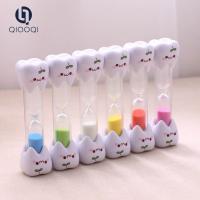 China Factory Good Quality plastic children smile face sand clock timer hourglass for sale