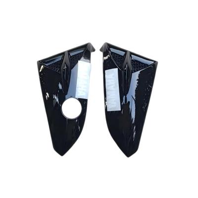 China YBR125 Motorcycle Body Parts Fuel Tank Guard Plate Black ABS Scratch Resistant for sale
