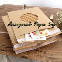 China Regular Style Honeycomb Paper Bag 80GSM  Paper Padded Mailer Recyclable For Shipping for sale