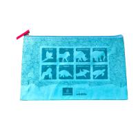 China Washable Kraft Pouch – Turquoise Green Sea Turtle – Reusable Travel Kit for Beach & Bath for sale