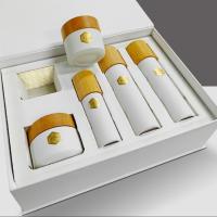 China Skincare Honeycomb Box  Lotion Bottles  Custom Cardboard Boxes For Serums for sale