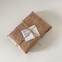China Natural Kraft Honeycomb Paper for Postcard Packaging – Expandable Cushioning for Cards & Stationery for sale