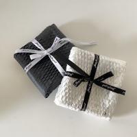 China Black & White Honeycomb Paper Duo – Expandable Gift Wrap Set for Modern & Minimalist Gifts for sale