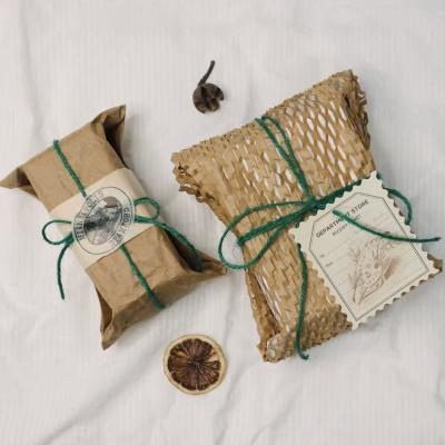 China Natural Kraft Honeycomb Paper – Rustic Expandable Wrap for Wedding Favors & Gift Bags for sale
