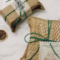 China Natural Kraft Honeycomb Paper – Rustic Expandable Wrap for Wedding Favors & Gift Bags for sale