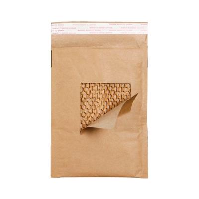 China 3 Layers Honeycomb Paper Mailer and Honeycomb Paper Bag in 35 × 45 + 5 cm with 80+80+80 GSM for Clothing Shipping for sale