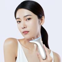 China RoHS Certified Neck Wrinkle Remover Neck Lifting Device 5V 1A for sale