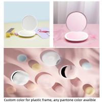 China Portable Lighted Makeup Mirror, 1X/7X Magnification, Compact Magnifying Makeup Mirror with Daylight LED Ring Light for sale