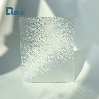 China Textured Acrylic Sheet Transparent Ribbed Reeded Fluted Pattern 1220x2440mm for sale