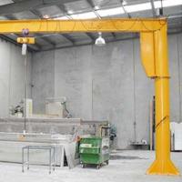 China 3-10 Ton Pillar Mounted Jib Crane Working Class A3 With Chain Hoist for sale