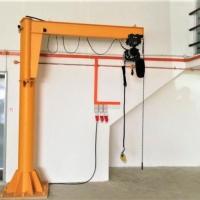 China 3-10 Ton Pillar Mounted Jib Crane Working Class A3 With Chain Hoist for sale