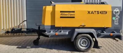 China Portable Compressor XATS156C With Yellow Color And 10.3 Bar Rated Pressure for sale