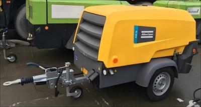 China Yellow Portable Compressor XAS 78KD  Compression Level Lightweight and Portable Design for sale