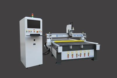 China 1530 5 X 10 Woodworking CNC Router Machine T Slot Servo Motor for sale