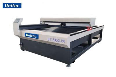 China AC 220v 50HZ 60HZ 18000mm/ min CO2 150W Laser Cutting Machine for sale