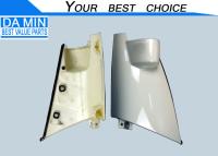 China 8975821533 ISUZU Body Parts Right Side Corner Panel White Bright Paint Slide Side And Rubber Clip for sale