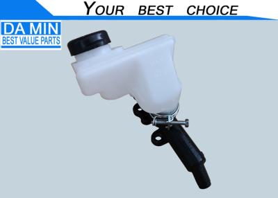 China Isuzu FRR FTR FVR Clutch Master Cylinder 1475002502 With Oil Tank Hydraulic Assist Medium Vehicle 2008 Type for sale