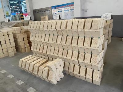 China Silica Fire Brick for High Temperature Industrial Furnaces in High Demand for sale