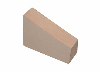 China Light Weight Red Aluminum Oxide 1350c Clay Insulating Brick for sale