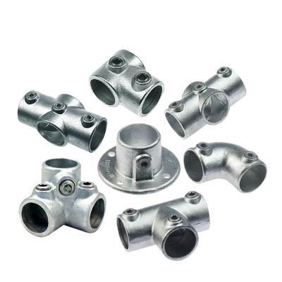 China High Pressure 1/4 Inch Malleable Cast Iron Stainless Steel 304 316L 201 Pipe Material Male and Female Bsp NPT Threaded Pipe Fittings for sale