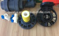 China Low Temperature DIN Standard PVC Valve for Water Supply Socket and Threaded Design for sale