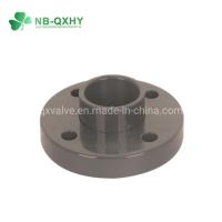 China Gray UPVC Reducing Tee Size From 25mm to 225mm DIN Standard for Fluid Transportation for sale