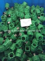 China Welding Connection PPR Fittings for Cold and Hot Water Supply 90deg Angle High for sale