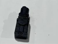 China Smart P2075083602N Relief Valve Sany Reach Stacker Parts High Precision for sale