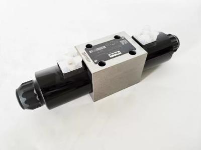 China 0009441264 Linde Hydraulic Solenoid Valve Control Sideshift Cylinder Safety Versatile for sale