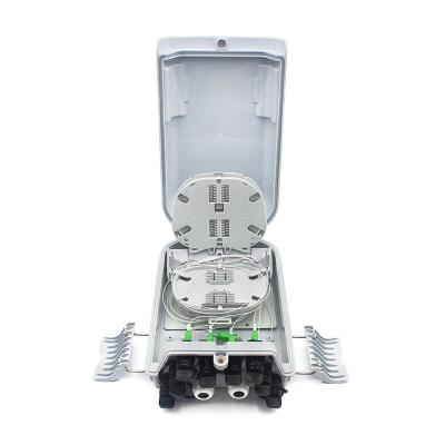 China Indoor Wall Mounting Fiber Optic Distribution Box 8 Cores Waterproof IP55 for sale