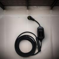 China Overvoltage and Undervoltage Protection 16A Fast AC Car Charger 3.5kw EV Charging Station for Electric Vehicles for sale