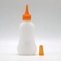 China 100ml PE Waist Collection Plastic Sprinkler Bottle with Customized Logo and Clamshell for sale