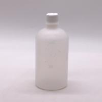 China PE Liquid Bottle 100ml 200ml with Scale and Child Safety Cap for Industrial Use for sale