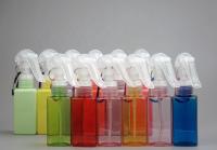 China Screen Printing 100ml PET Square Shape Trigger Sprayer Bottle with Portable Mental Hook for sale