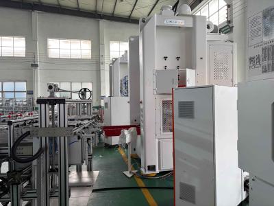 China LK-T80 450ml Frozen Foods Aluminum Foil Container 0.25mm Thickness Making Machine for sale