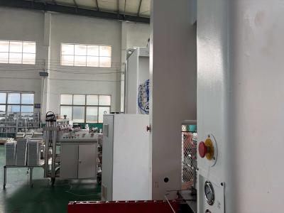 China LK-T80 Recycled OEM Aluminium Foil Food Container Rectangular Tray Making Machine for sale