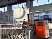 China Aluminium Food Container Machine Thin & Thick Material Compatible for sale