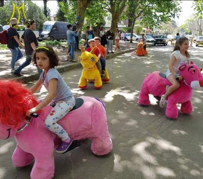 China Hansel popular outdoor games plush electric kids ride on animal toy for sale