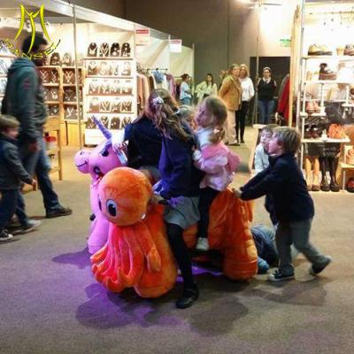 China Hansel indoor electric battery operated ride on furry animal walking riding for sale