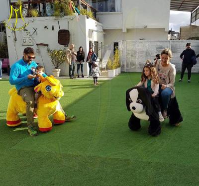 China Hansel playground games electric plush kiddy rides walking animal toys for sale