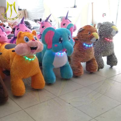 China Hansel coin operated battery car walking robot ride funny amusement park games for sale