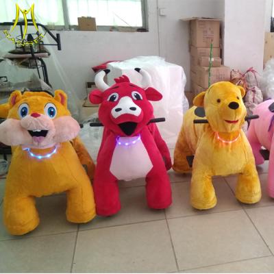 China Hansel  2018 commercial kids walking plush animales mountables electric for shopping mall for sale