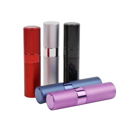 China 0.2OZ 6ml Flat Shoulder Perfume Atomizers Round Aluminum Perfume Spray Bottle for sale