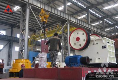 China Industrial Efficient Crushing Machine, Jaw Crusher Equipment For Mining Stone for sale