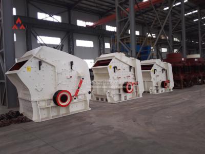 China Mobile Gravel Impact Crusher 1000x700mm Stone Crushing Machine 30-50 tph for sale