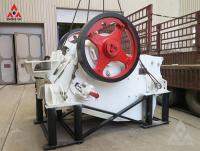 China Small Portable Stone Jaw Crusher 320MPA Primary Secondary Crushing for sale
