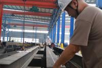 China Heavy Duty Steel Structure with 50+ Years Lifespan Solid H-shape Steel Beam and 50 Tons Load Capacity for sale